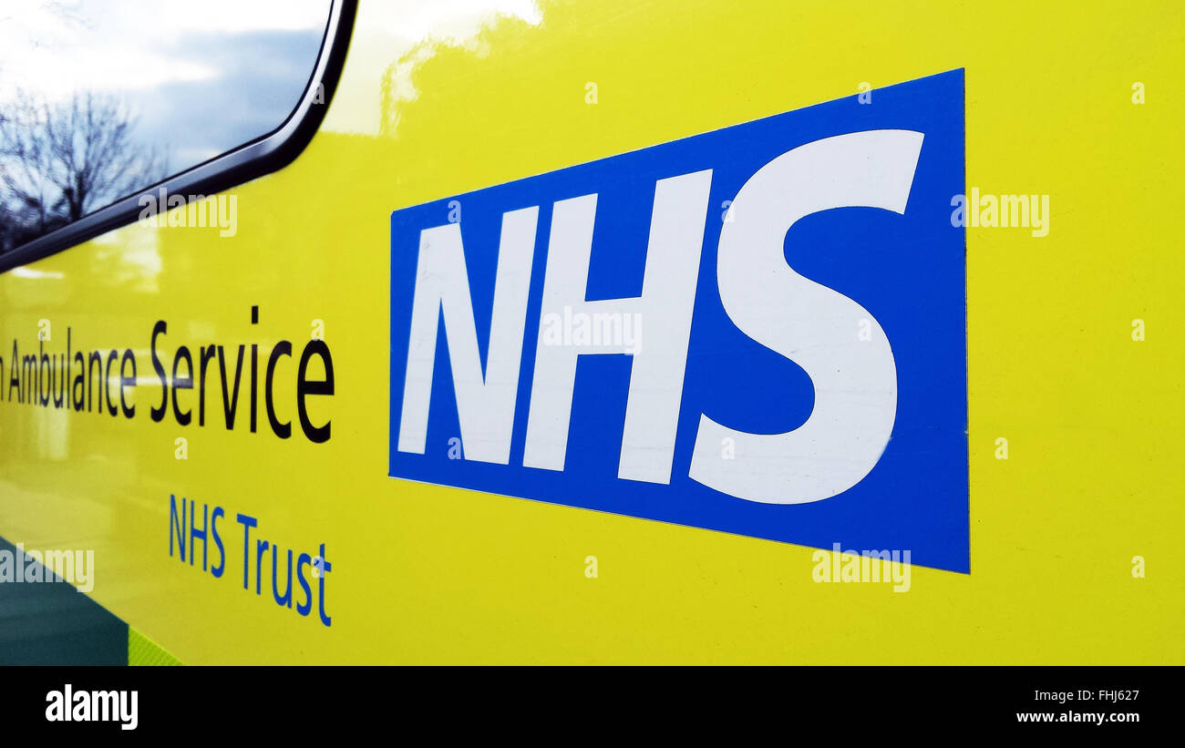 NHS sign on London Ambulance Stock Photo - Alamy