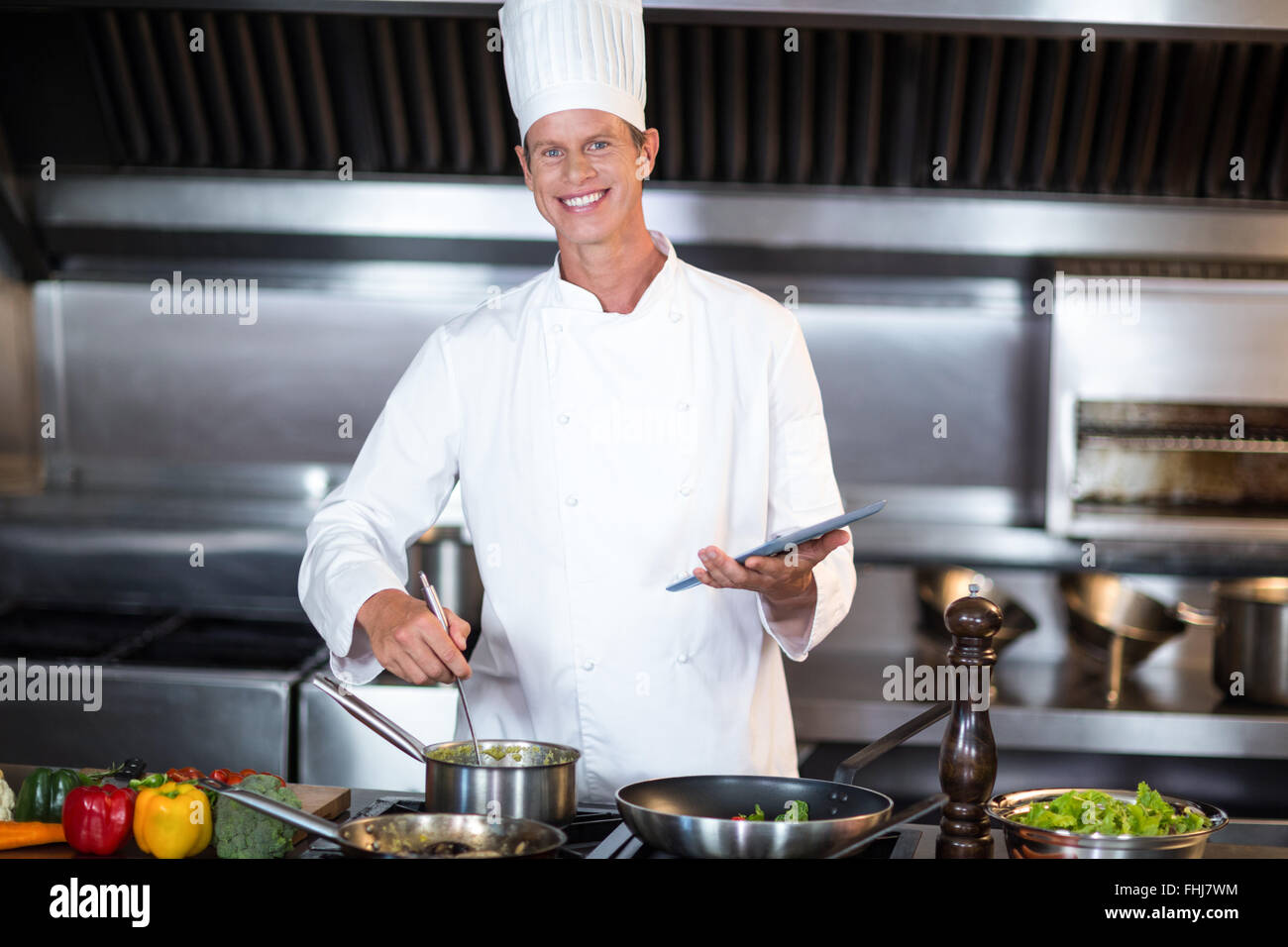 Chefs tablet hi-res stock photography and images - Alamy
