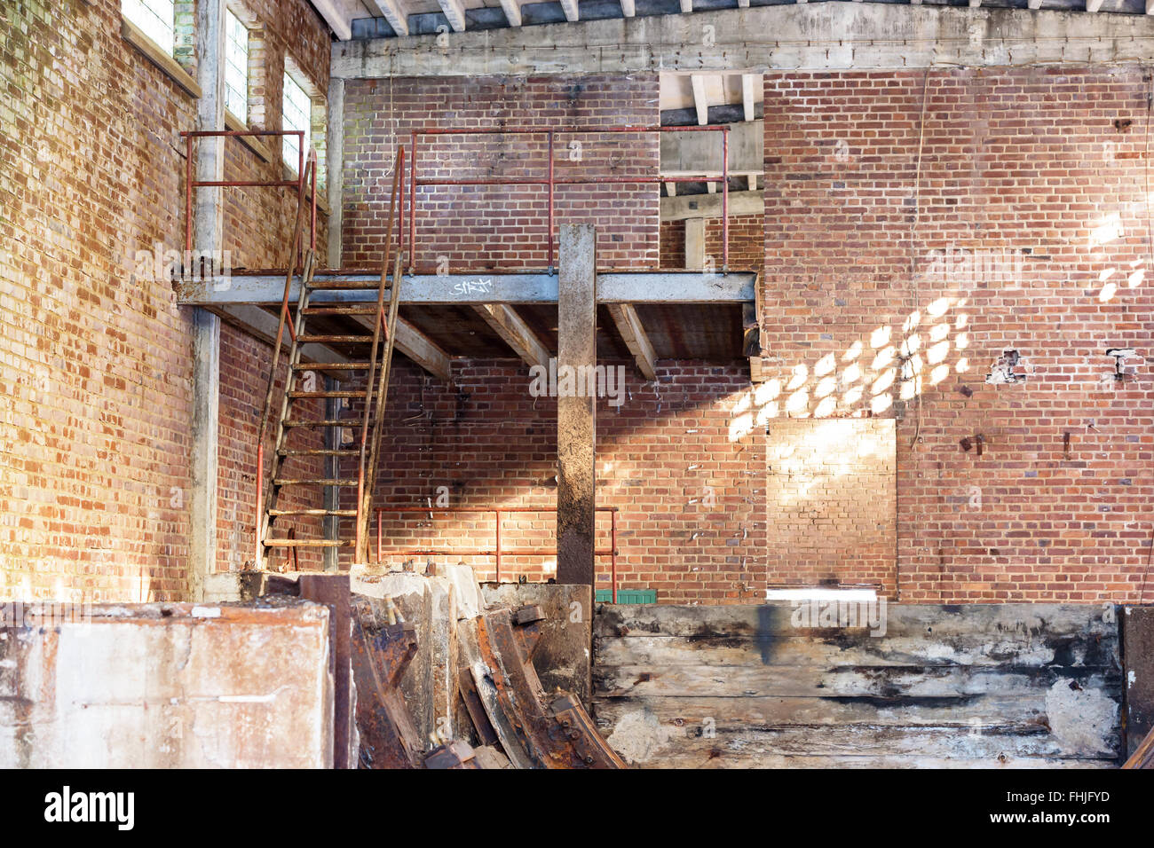 The inside of an empty and abandoned old factory building Stock Photo ...