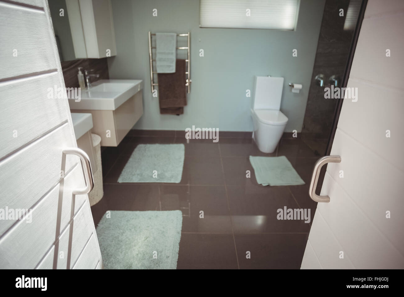 Toilet with open door hi-res stock photography and images - Alamy