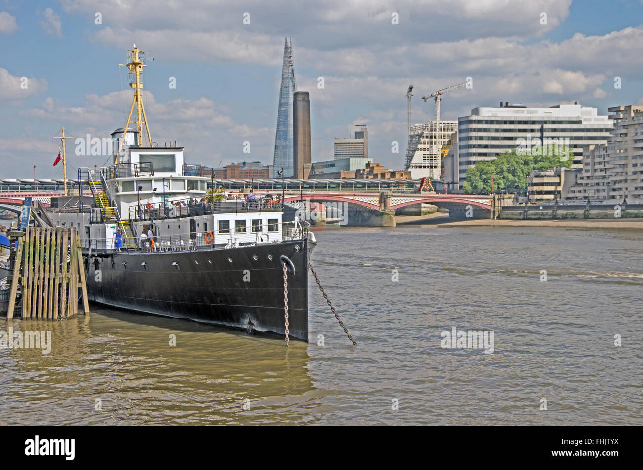 London, Embankment, Restaurant on HMS President Ship Stock Photo - Alamy