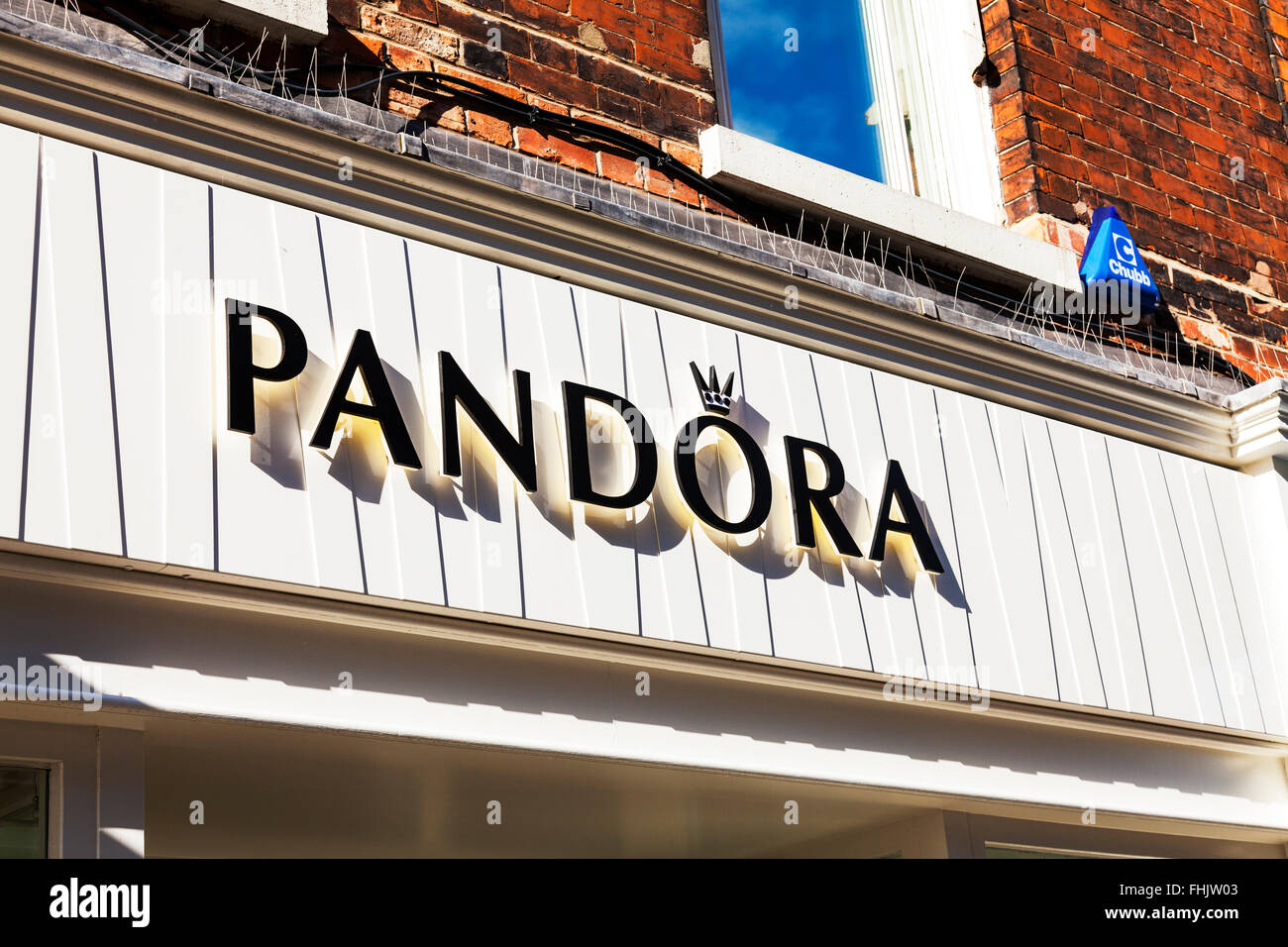 Pandora jewelery jewellery shop sign store exterior logo UK England ...