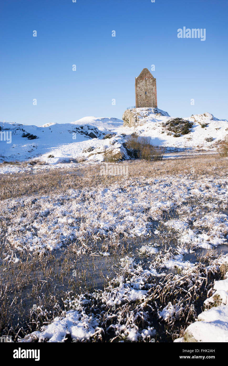 Smailholm tower in winter snow. Kelso, Scottish borders. Scotland Stock ...