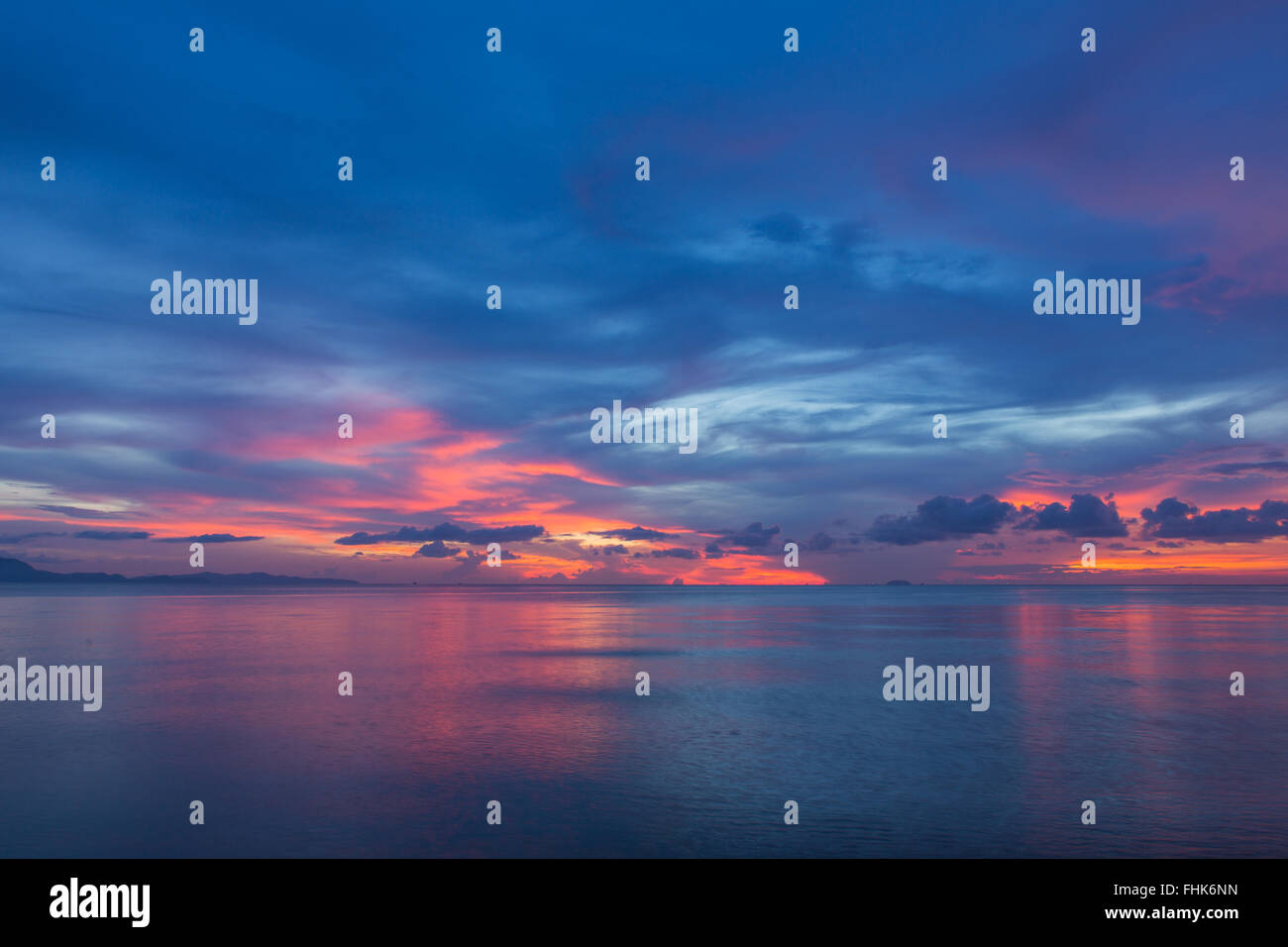 Amazing blue with pink sunset. Sea and sky Stock Photo - Alamy