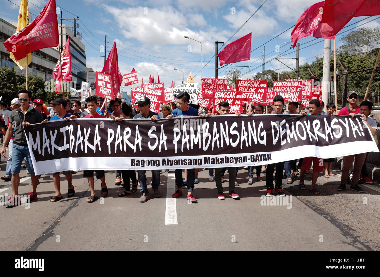 Manila, Philippines. 25th February, 2016. Filipino protesters carrying ...