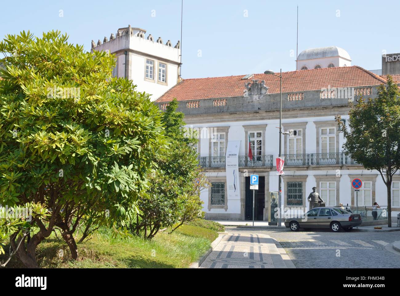 Palace dos Viscondes de Balsemao in Carlos Alberto plaza in Porto ...