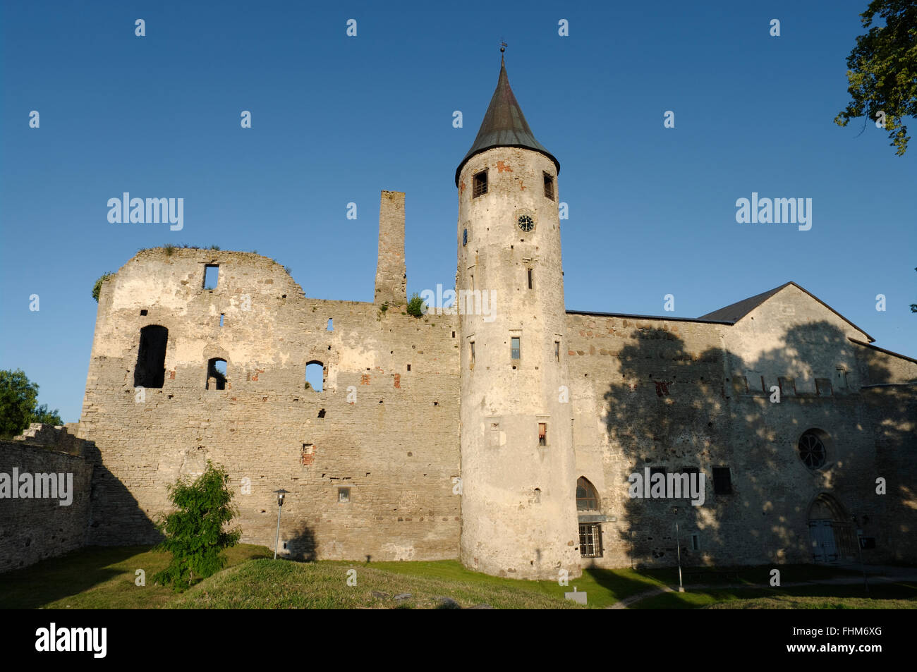 Haapsalu Episcopal Castle, Estonian: Haapsalu piiskopilinnus. Estonia ...