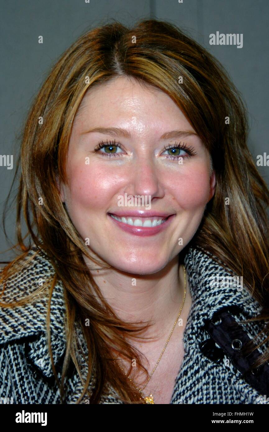 Jewel staite hi-res stock photography and images - Alamy