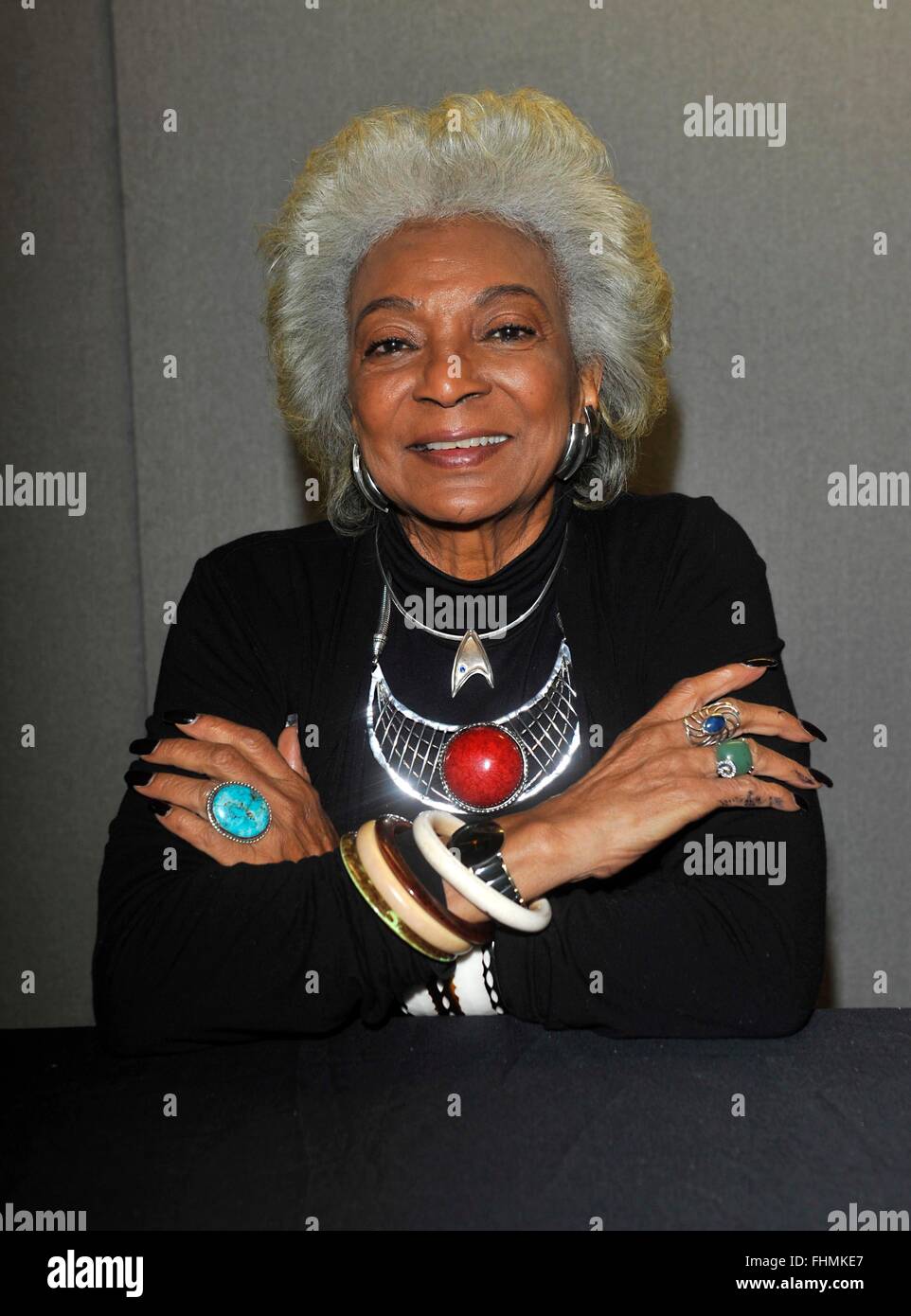 Nichelle nichols actress hi-res stock photography and images - Alamy