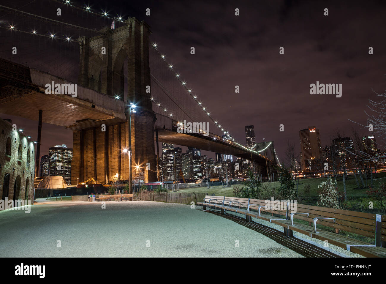 Brooklyn at night hi-res stock photography and images - Alamy