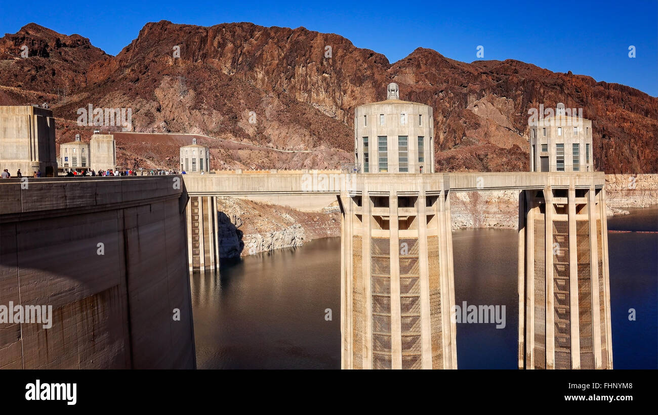 Hoover Dam towers in Lake Mead reservoir Stock Photo - Alamy