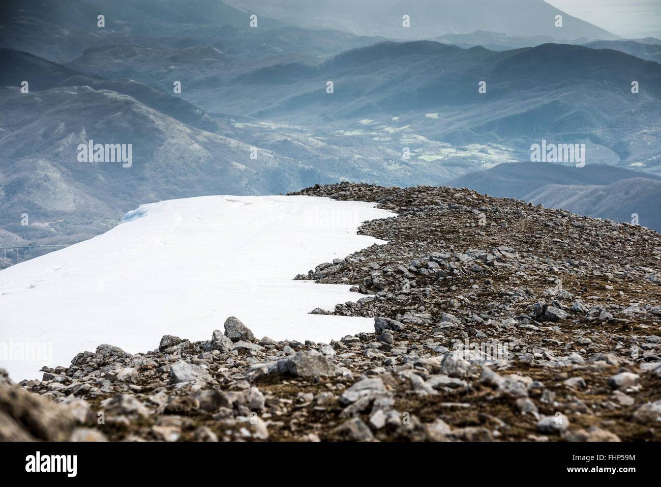 Half mountain hi-res stock photography and images - Alamy