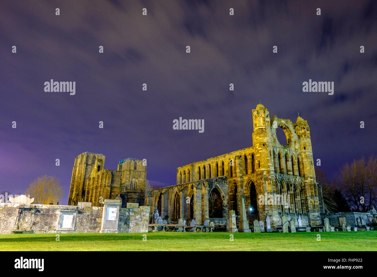 Elgin cathedral ruins hi-res stock photography and images - Alamy