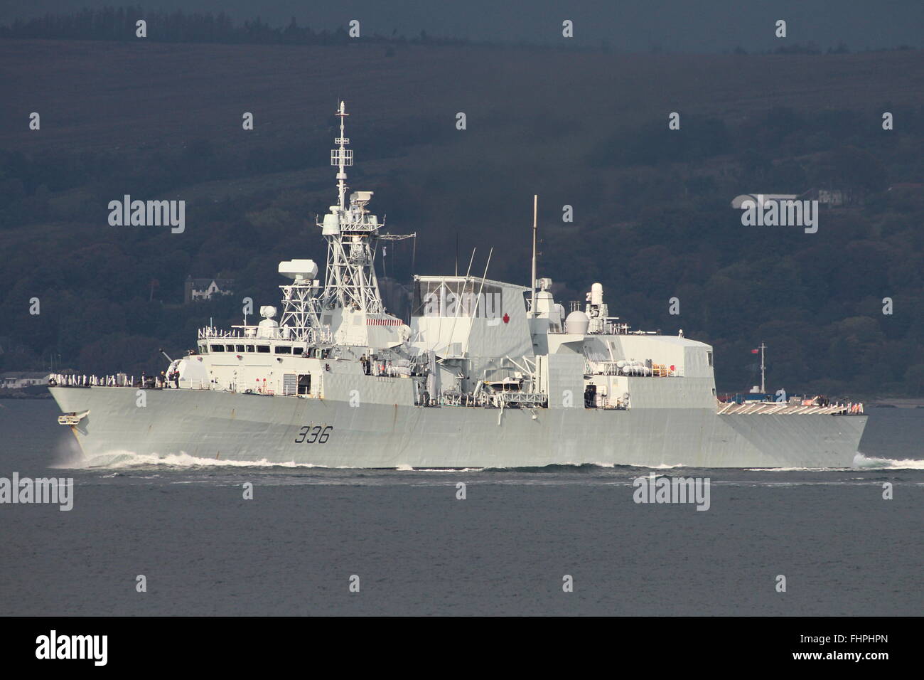 HMCS Montreal (FFH-336), a Halifax-class (or City-class) frigate of the ...