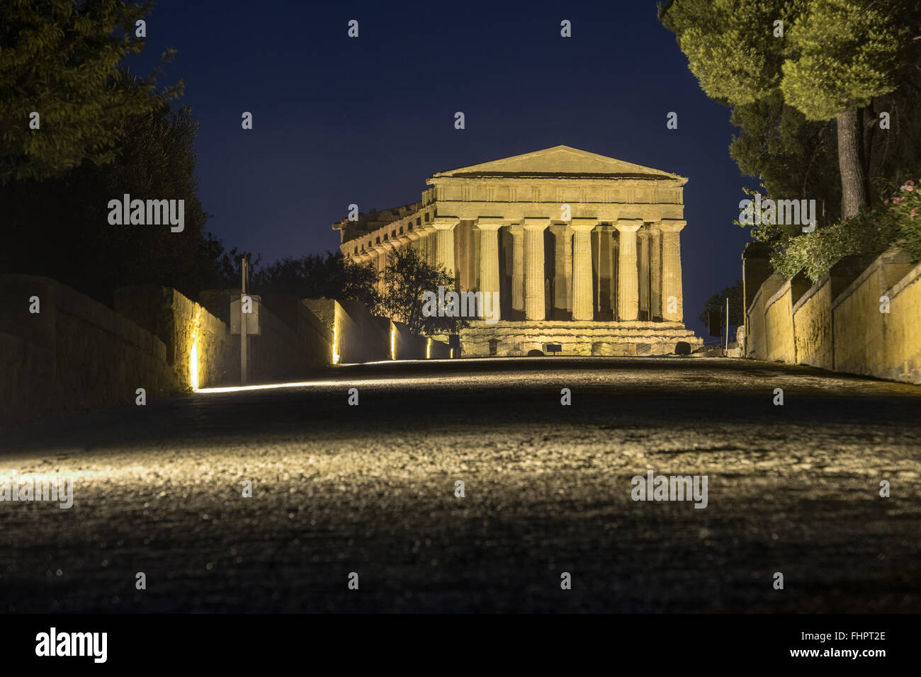 Statue agrigento museum hi-res stock photography and images - Alamy