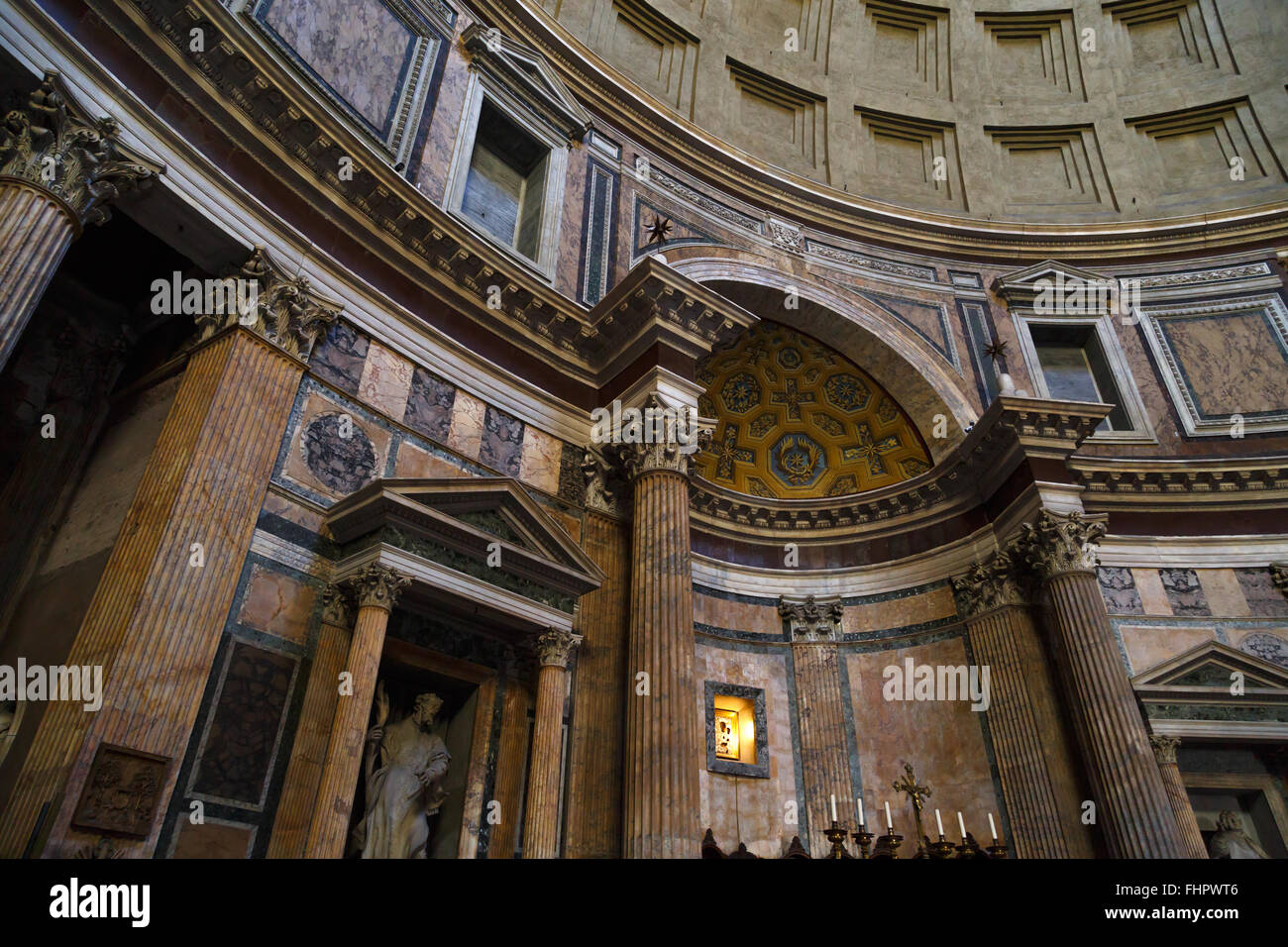 An inside view the pantheon hi-res stock photography and images - Alamy