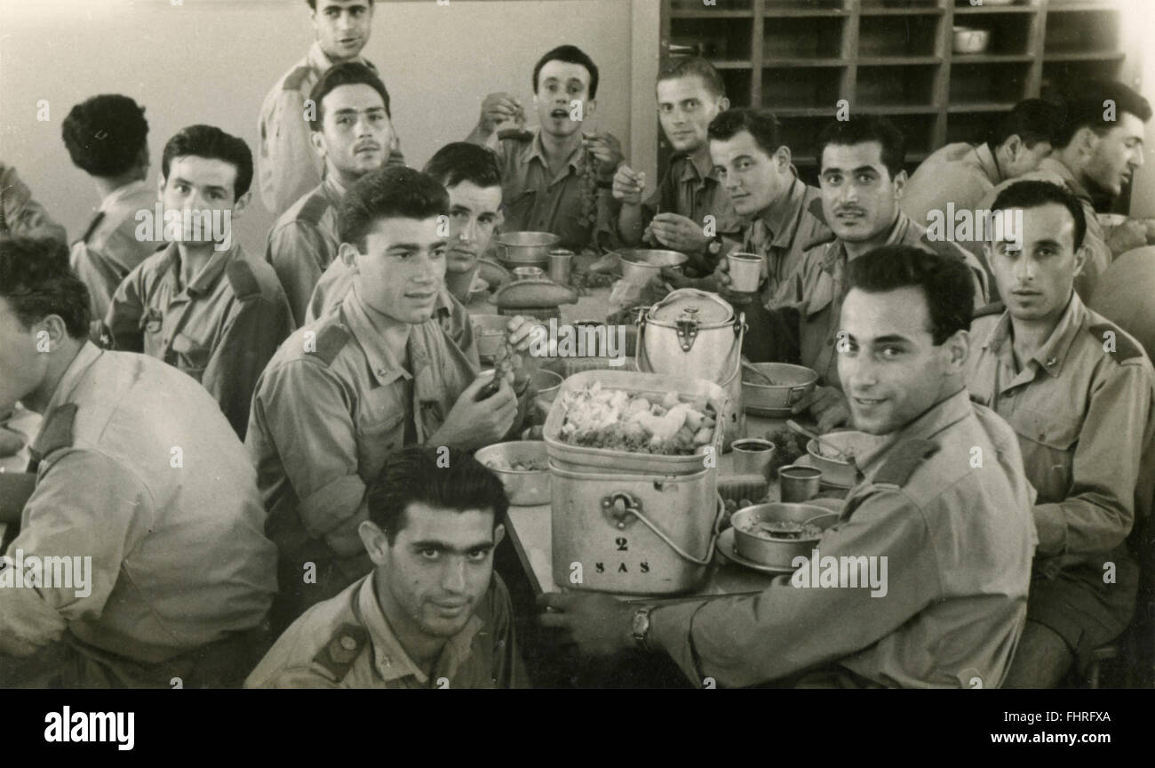 Italy soldiers rations hi-res stock photography and images - Alamy