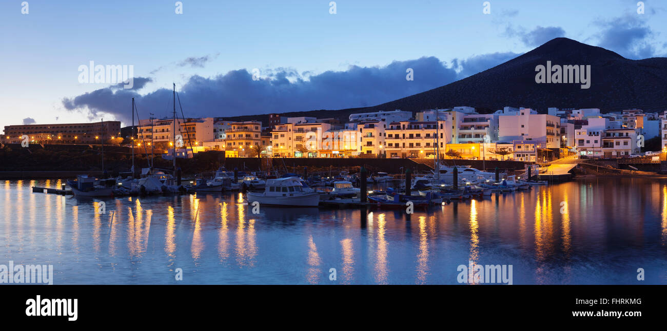 El hierro volcano hi-res stock photography and images - Alamy
