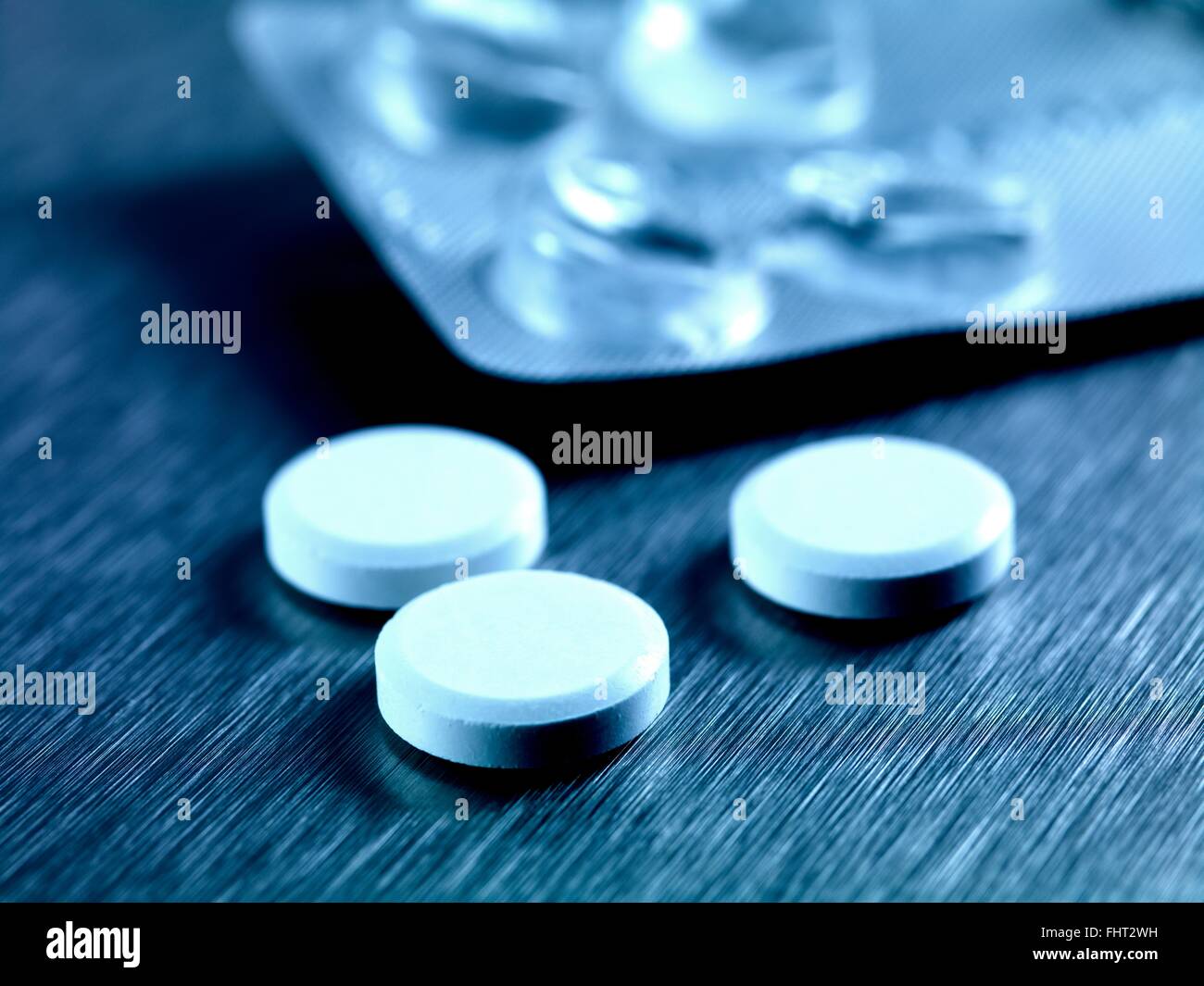 Assorted medication equipment on a bench top Stock Photo - Alamy