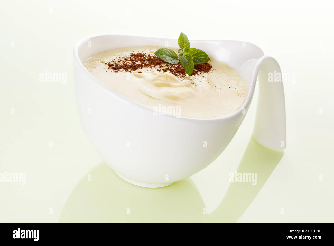 Vanilla pudding powder hi-res stock photography and images - Alamy