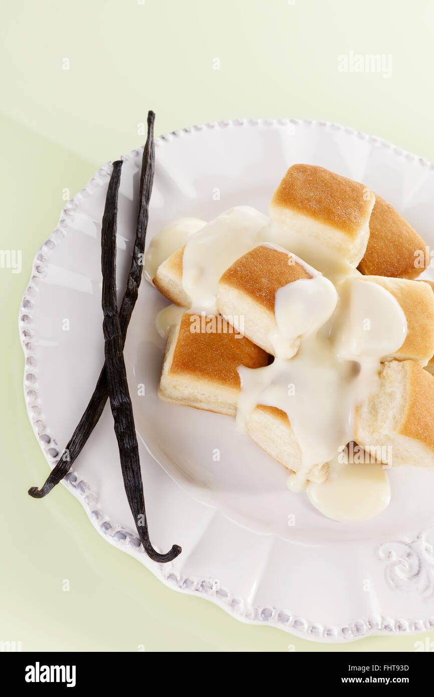 Vanilla dough hi-res stock photography and images - Alamy