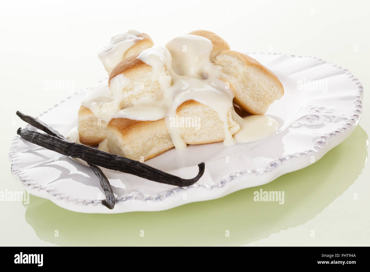 Yeast dumplings hi-res stock photography and images - Alamy