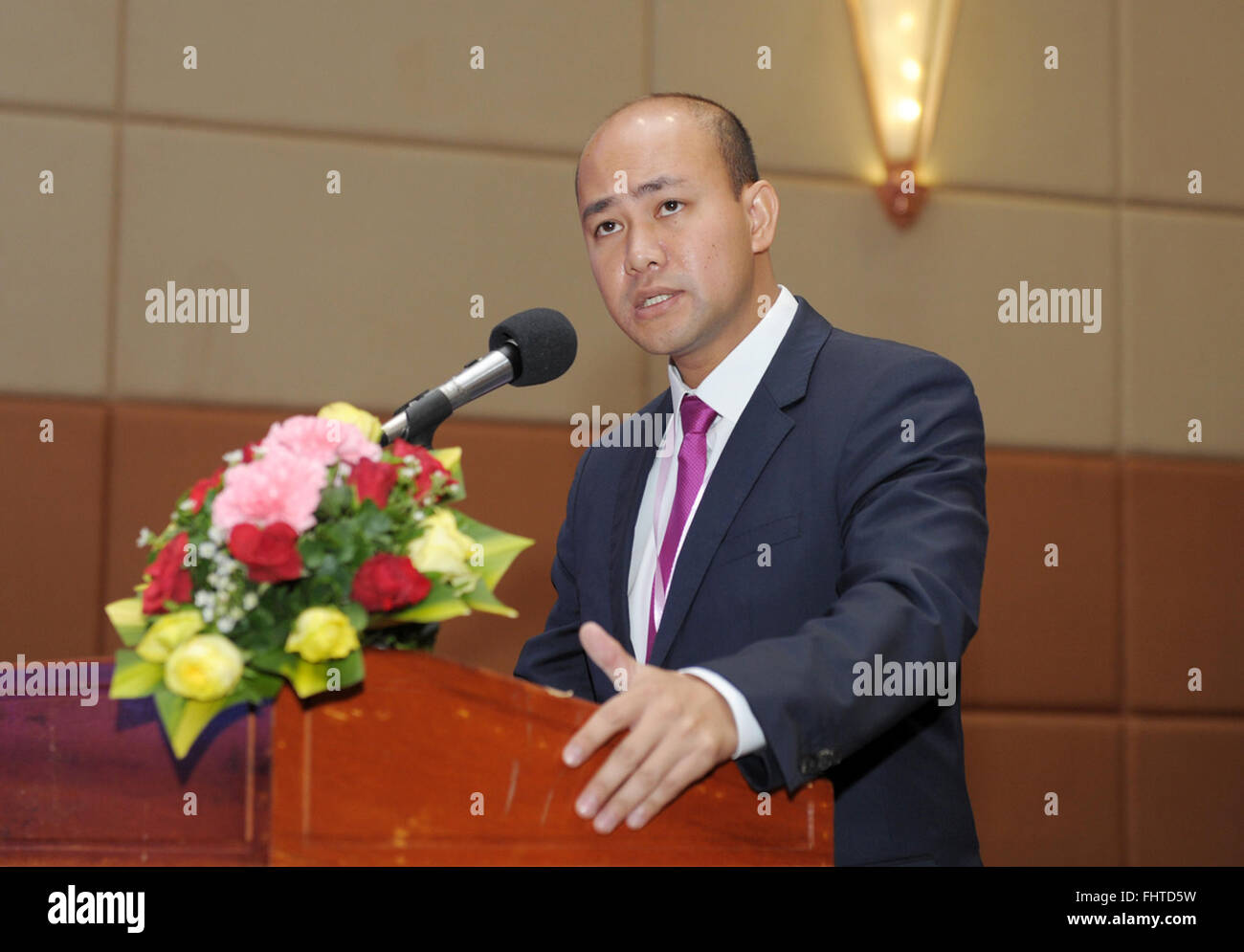 Phnom Penh, Cambodia. 26th Feb, 2016. Cambodian Prime Minister Hun Sen ...