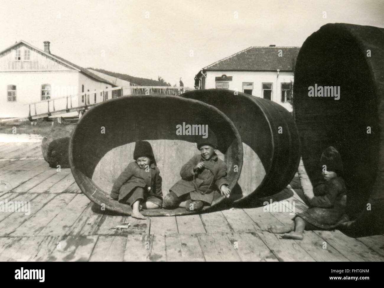 Kulaks hi-res stock photography and images - Alamy