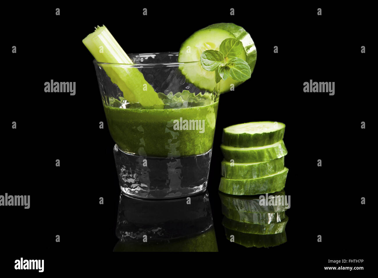 Green shake photography hi-res stock photography and images - Alamy