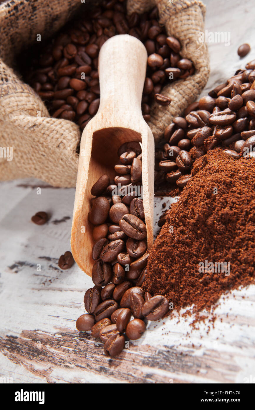 Coffee beans in sack Stock Photo - Alamy