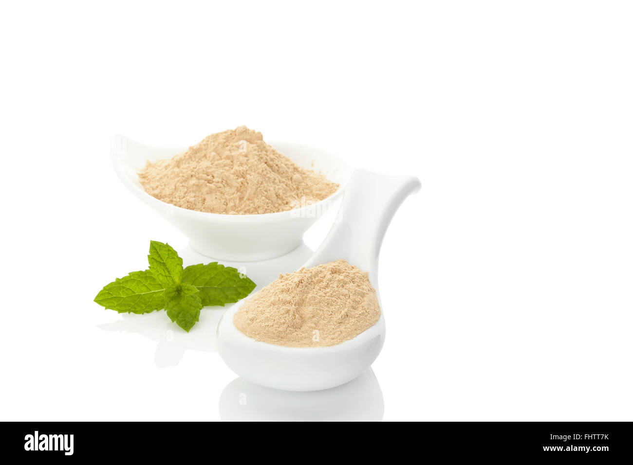 Maca plant hi-res stock photography and images - Alamy