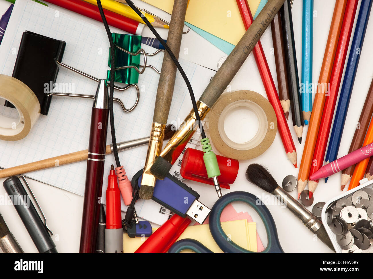 Office supplies hi-res stock photography and images - Alamy