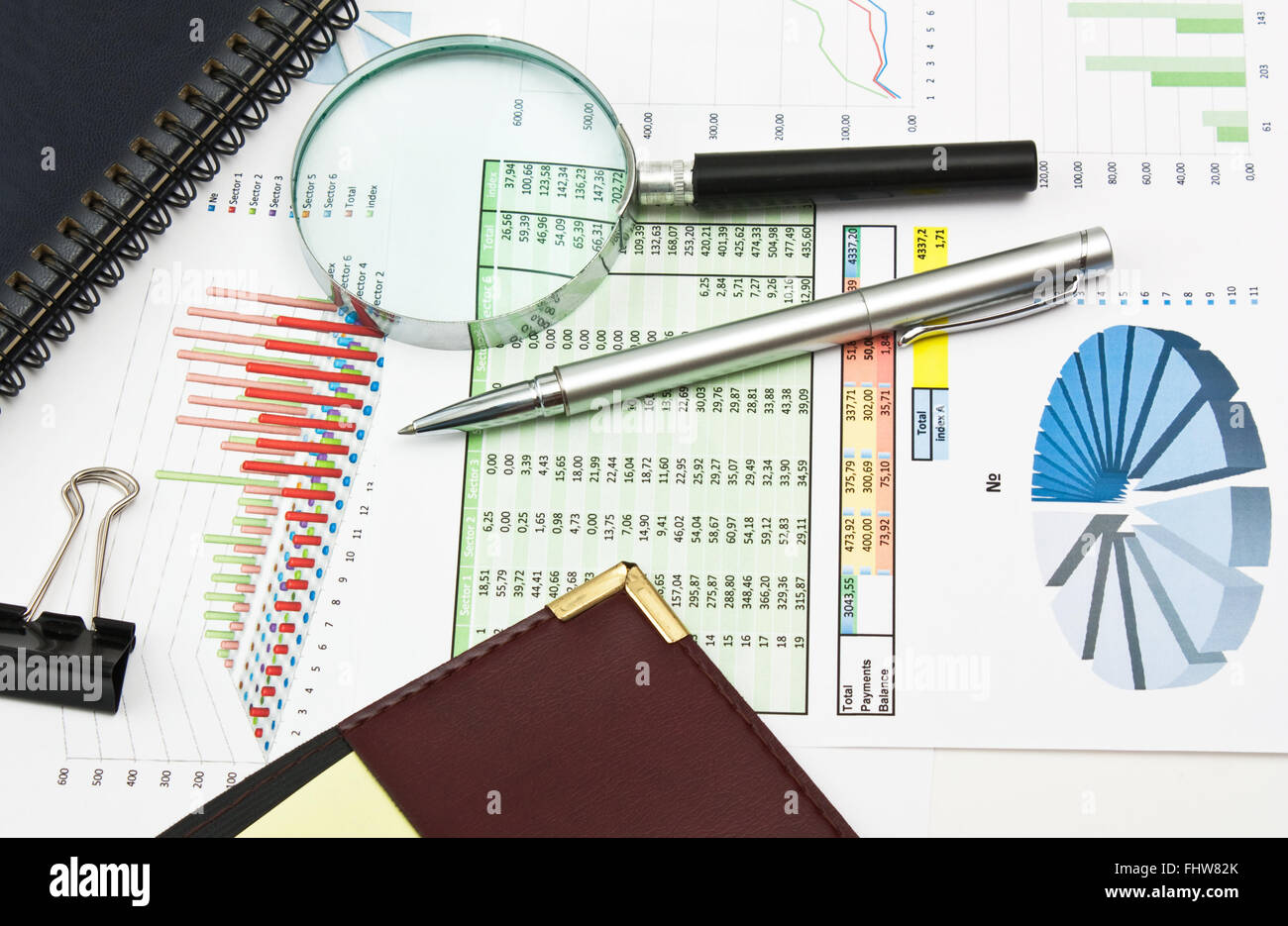 working paper with a diagram Stock Photo - Alamy