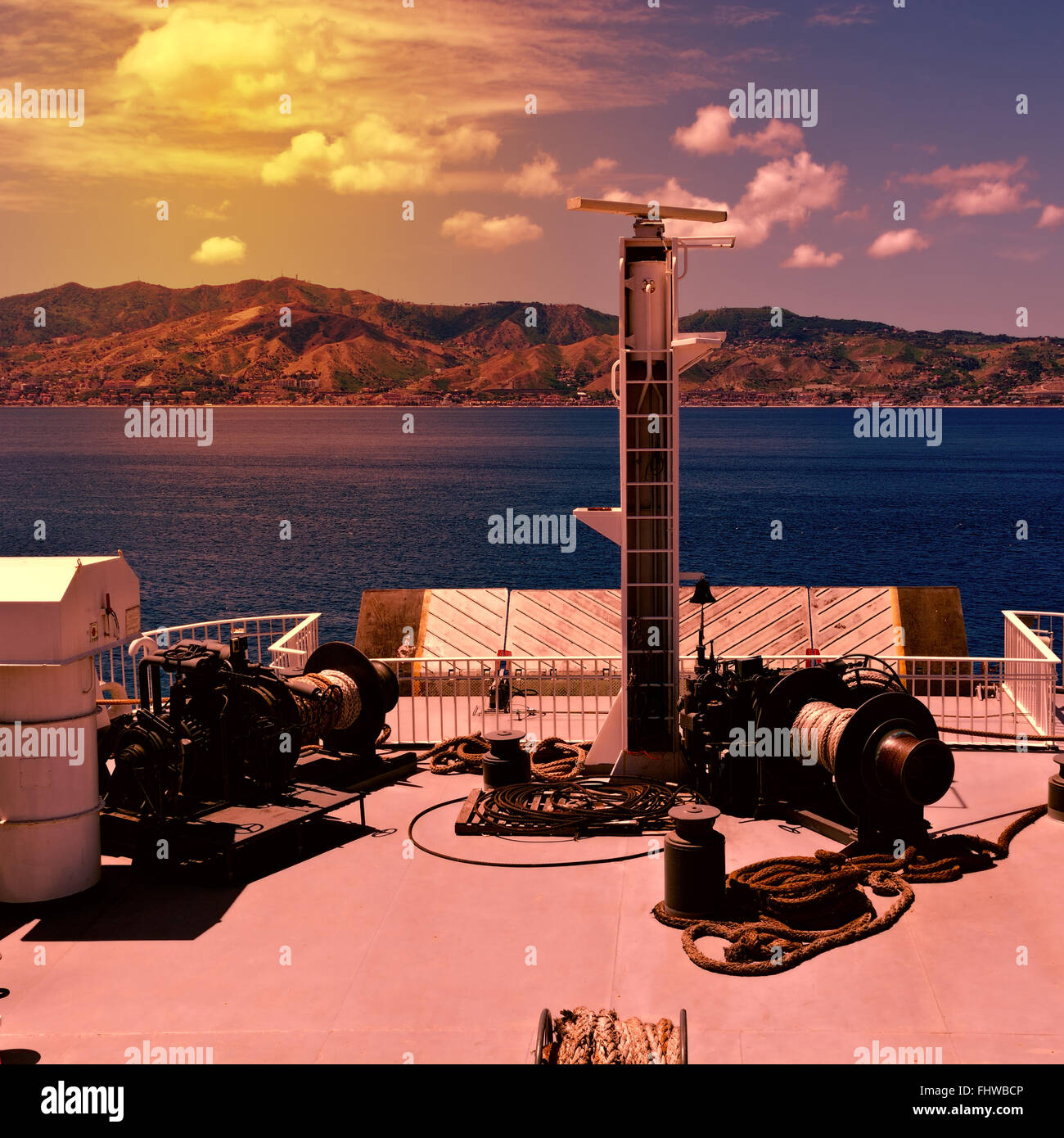 Strait of messina night hi-res stock photography and images - Alamy