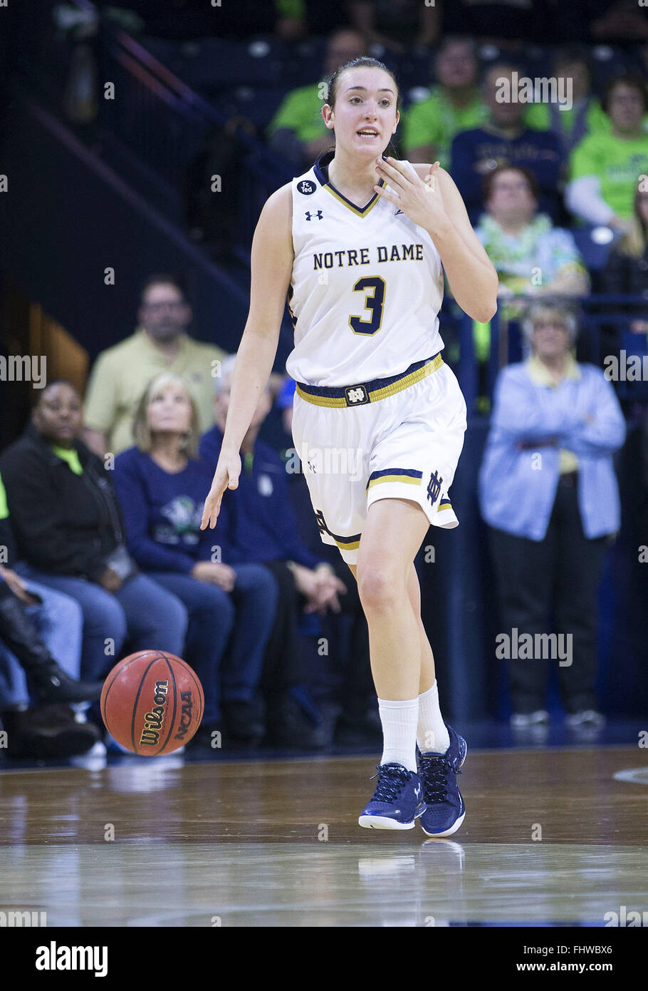 South Bend, Indiana, USA. 25th Feb, 2016. Notre Dame guard Marina ...