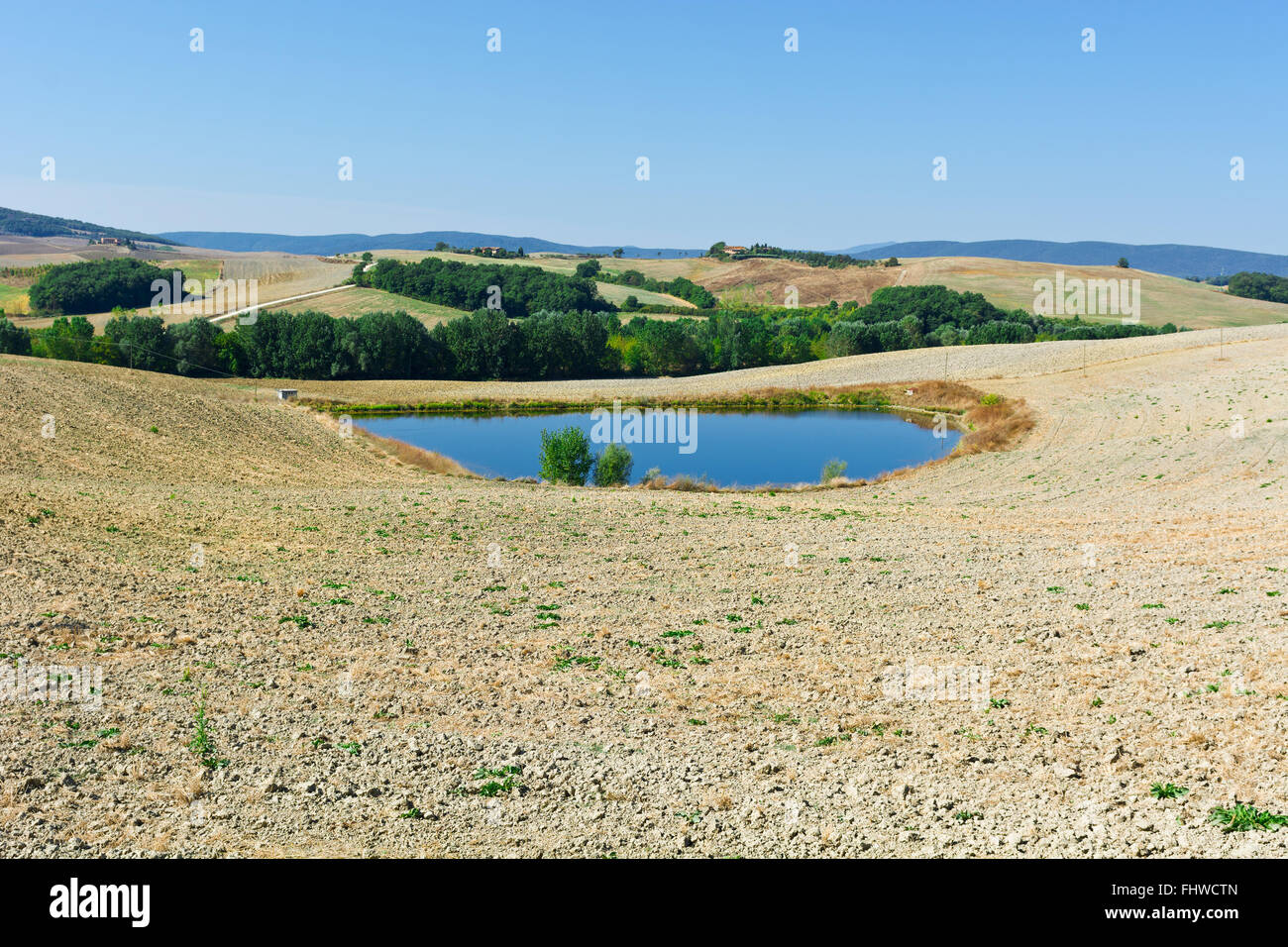 Dry village pond hi-res stock photography and images - Alamy