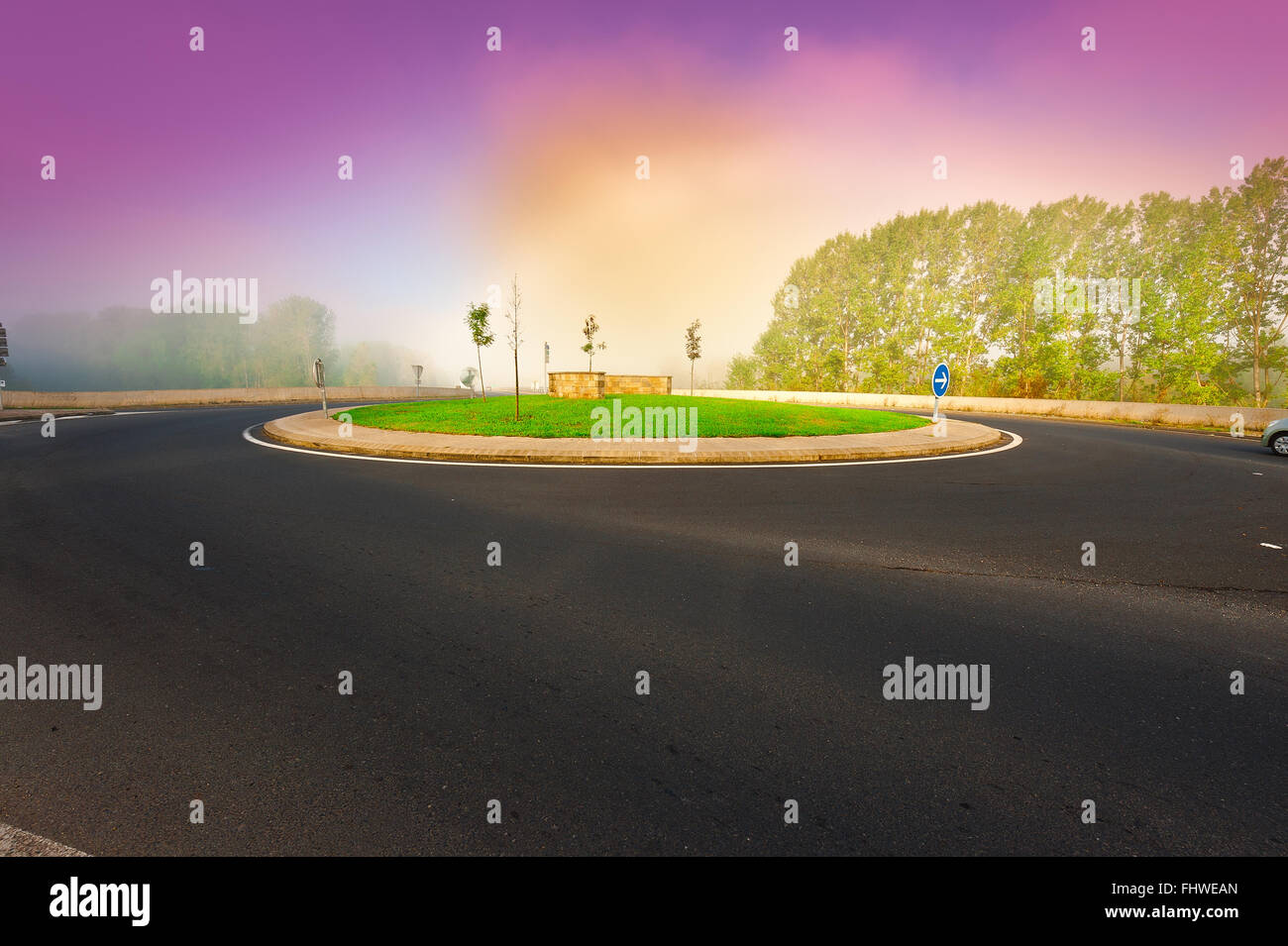 Circular and square hi-res stock photography and images - Alamy