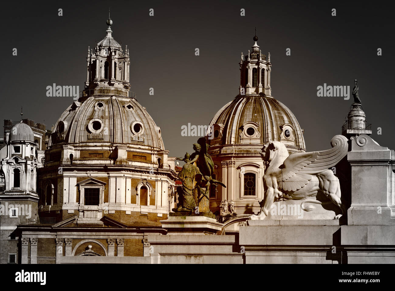 Roman domes hi-res stock photography and images - Alamy