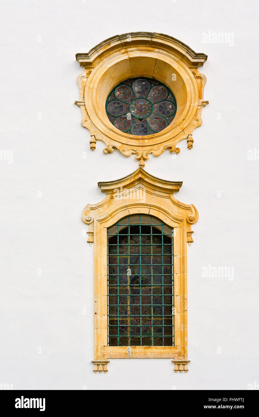 Facade decor hi-res stock photography and images - Alamy
