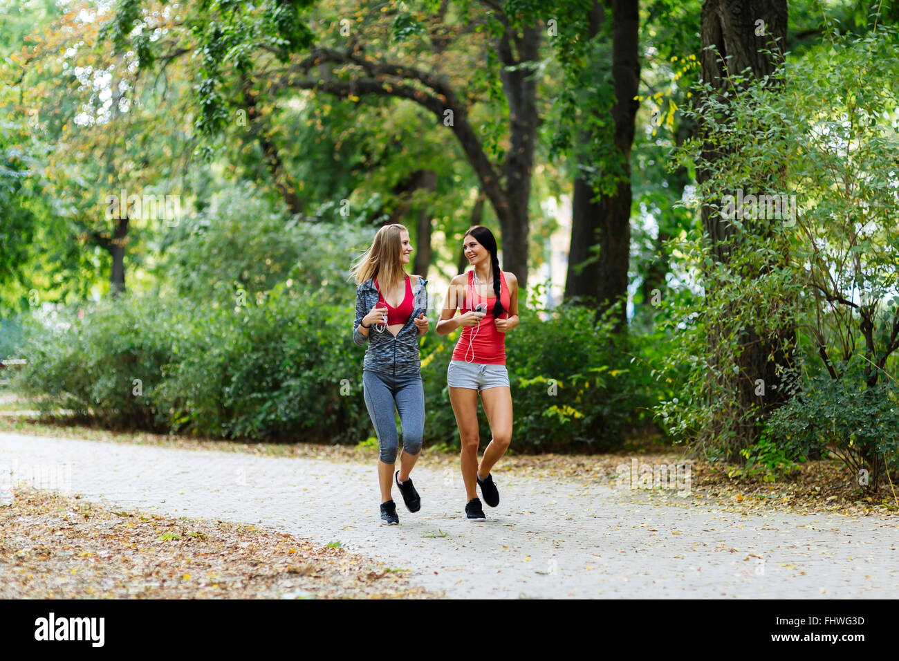 Outdoor fitnes hi-res stock photography and images - Alamy