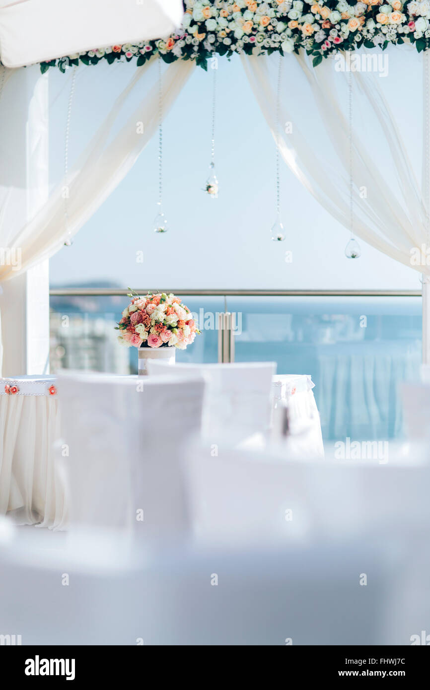 Beautiful luxurious altar decoration on the seaside Stock Photo - Alamy