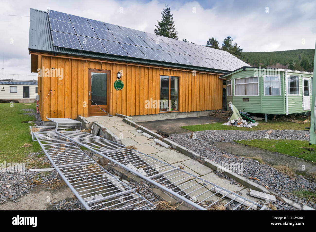 Static caravan hi-res stock photography and images - Alamy