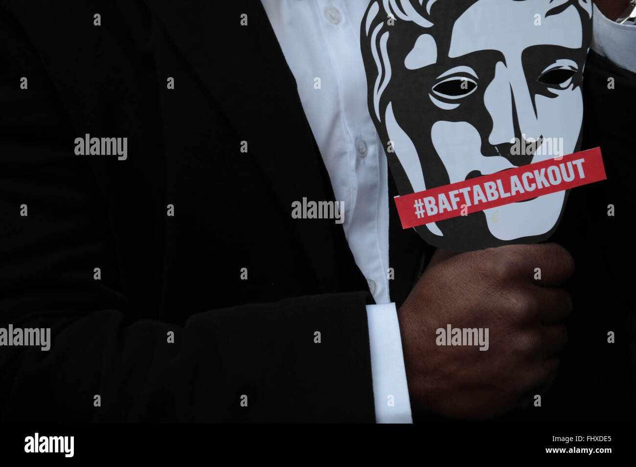 Demonstrators with placards outside the Royal Opera house in protest at ...