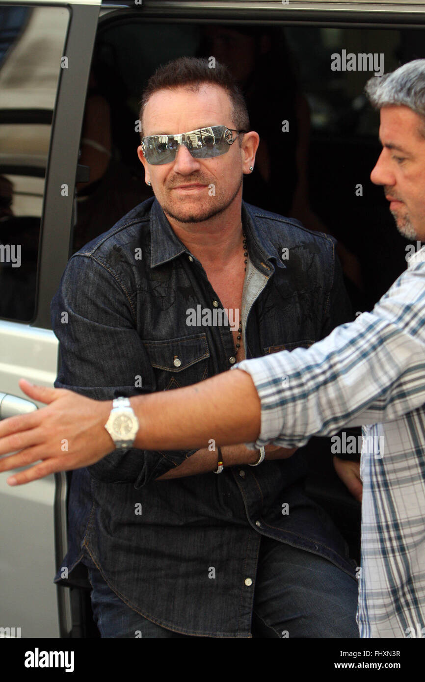 Bono, London (credit image © Jack Ludlam Stock Photo - Alamy