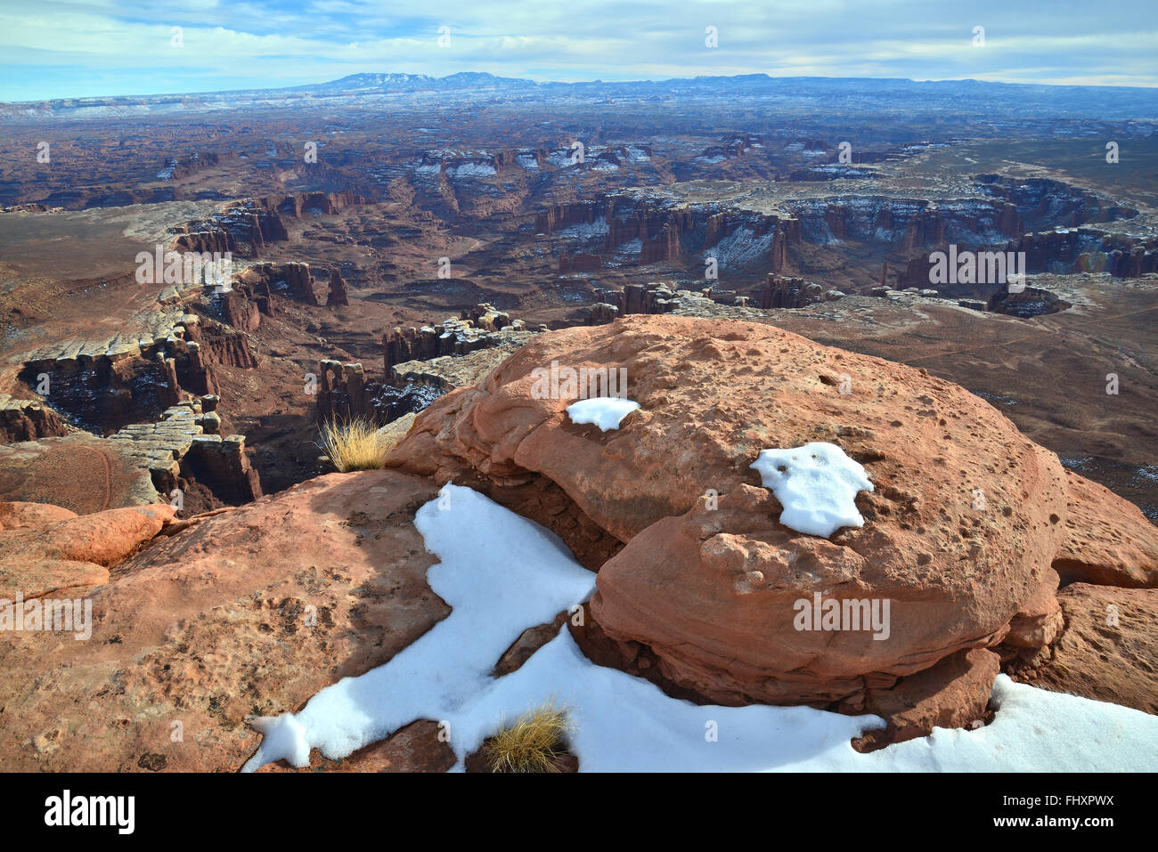 View along White Rim Overlook Trail in Island of the Sky District in ...