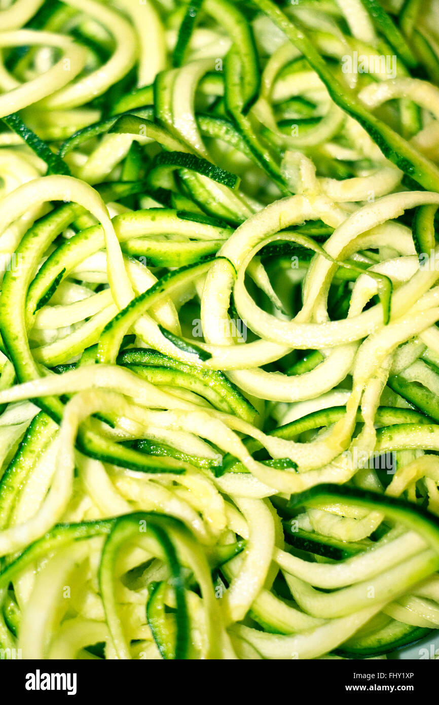 Spiral cut courgette Stock Photo - Alamy
