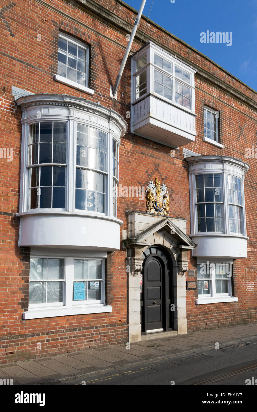 Red fronted quay house hi-res stock photography and images - Alamy