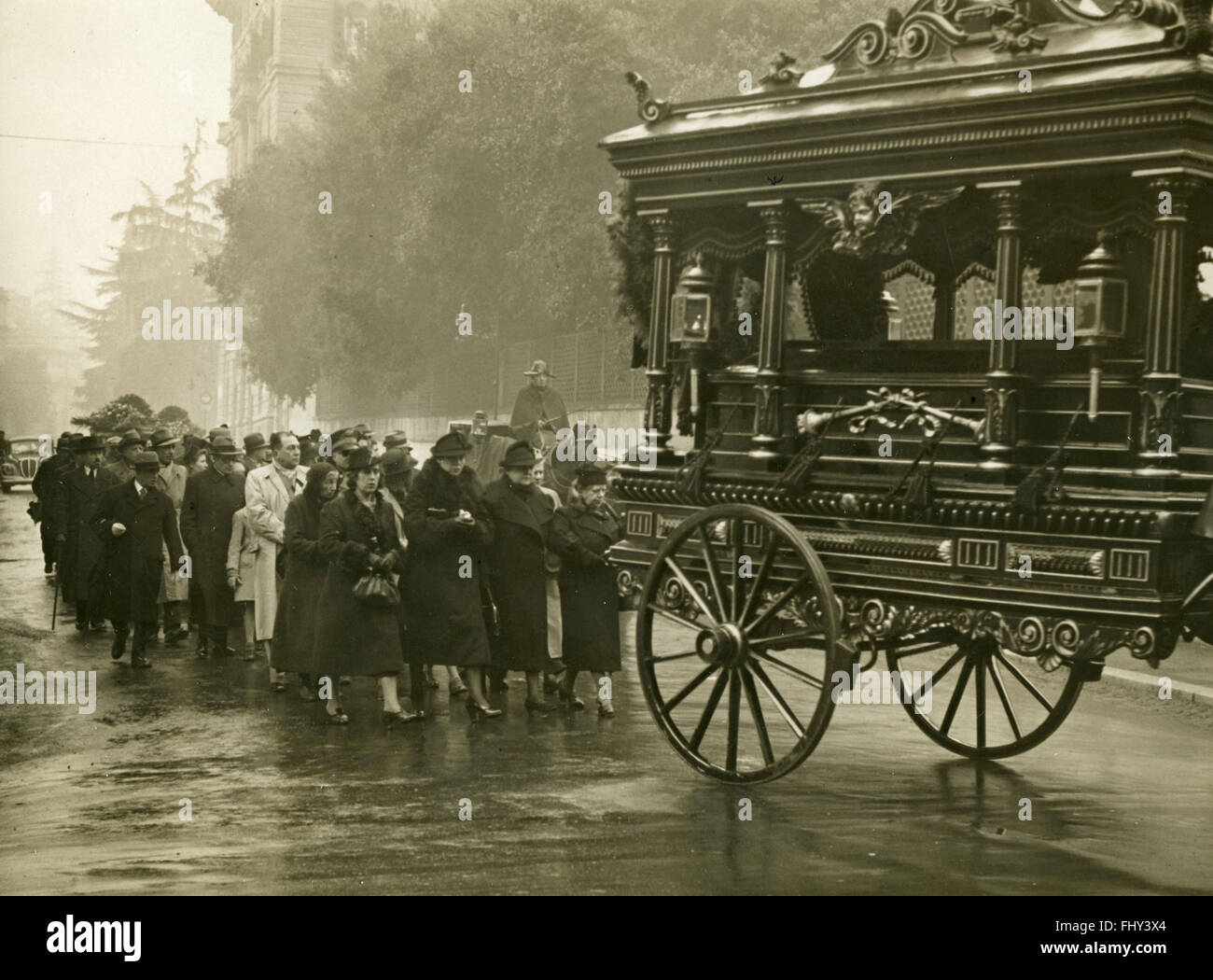 Funeral carriage, Italy Stock Photo - Alamy