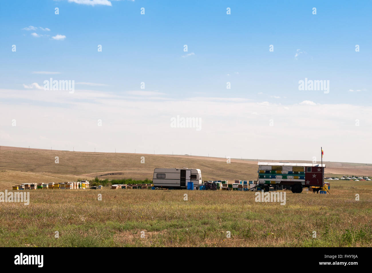 Camp mobile hi-res stock photography and images - Alamy