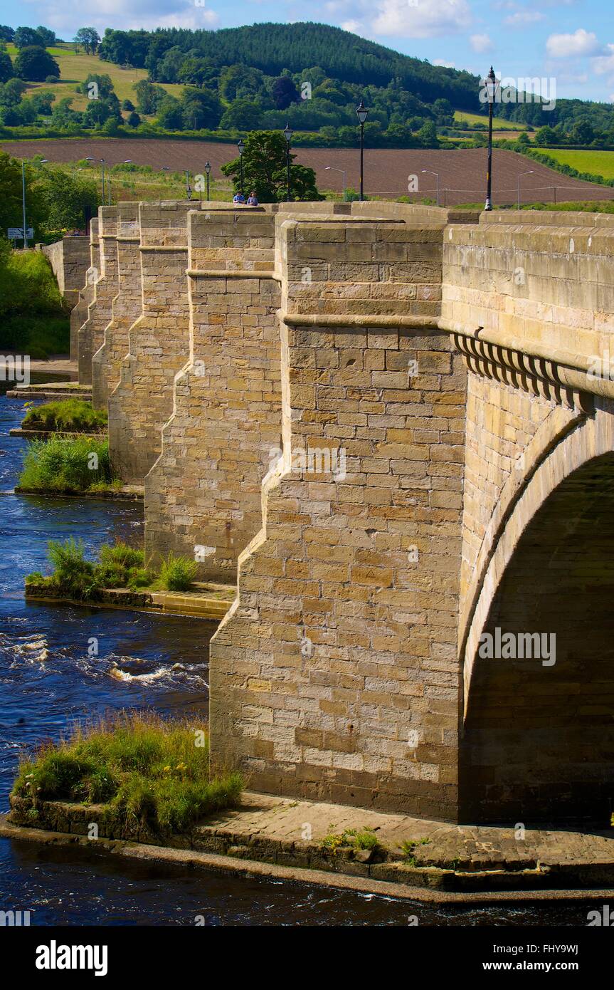 Corbridge Bridge, Corbridge, River Tyne, Northumberland, England ...